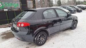 Black Chevrolet Lacetti 2007 in Riga, with an engine capacity of 2.00 L and mileage of 169 thousand km for 2950 €, photo 2 on AUTOMOTO.COM.LV