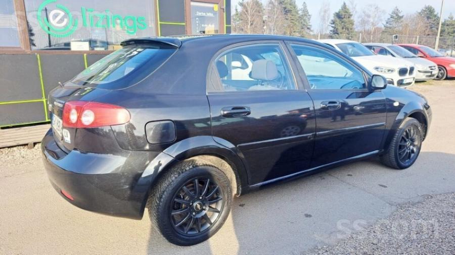 Melns Chevrolet Lacetti 2007 Rīga, ar dzinēja tilpumu 2.00 L un nobraukumu 169 tūkst. km par 2790 €, foto 16 vietnē AUTOMOTO.COM.LV