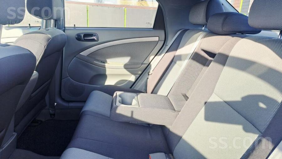 Melns Chevrolet Lacetti 2007 Rīga, ar dzinēja tilpumu 2.00 L un nobraukumu 169 tūkst. km par 2790 €, foto 15 vietnē AUTOMOTO.COM.LV