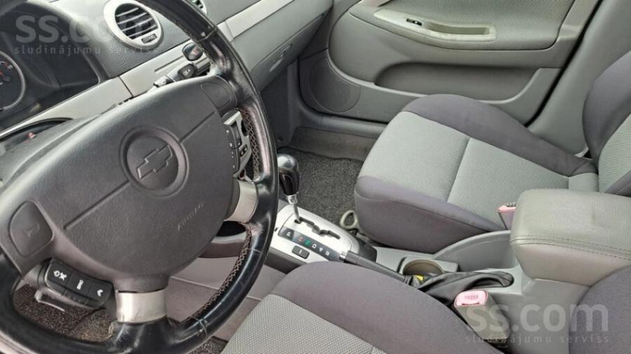 Melns Chevrolet Lacetti 2007 Rīga, ar dzinēja tilpumu 2.00 L un nobraukumu 169 tūkst. km par 2950 €, foto 13 vietnē AUTOMOTO.COM.LV