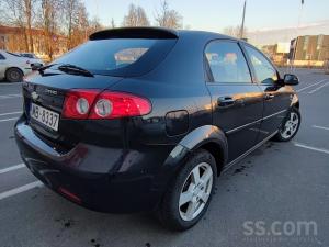 Черный Шевроле Лачетти 2008 в Рига, объемом двигателя 2.00 л и пробегом 0 тыс. км за 1600 €, фото 5 на AUTOMOTO.COM.LV