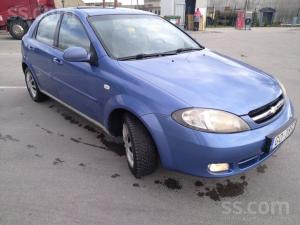 Zils Chevrolet Lacetti 2004 Liepāja, ar dzinēja tilpumu 1.60 L un nobraukumu 164 tūkst. km par 900 €, foto 2 vietnē AUTOMOTO.COM.LV