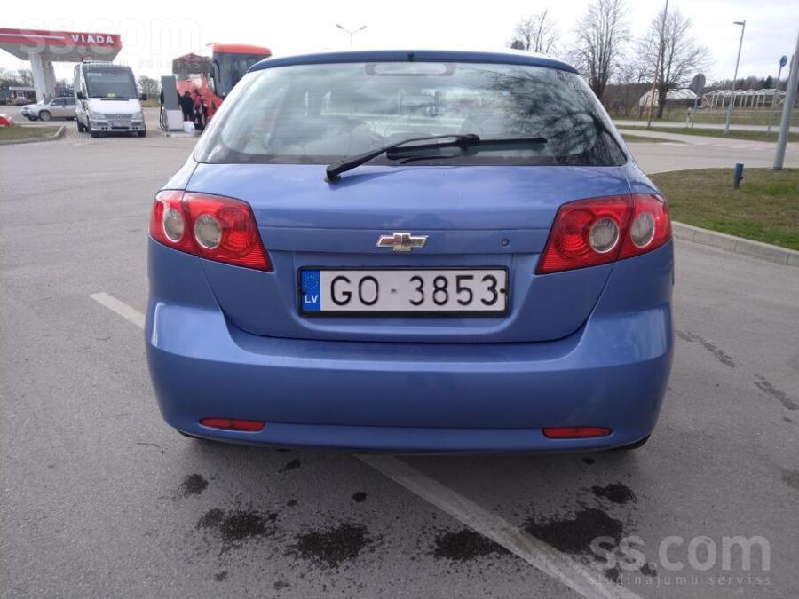 Zils Chevrolet Lacetti 2004 Liepāja, ar dzinēja tilpumu 1.60 L un nobraukumu 164 tūkst. km par 900 €, foto 4 vietnē AUTOMOTO.COM.LV