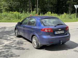 Blue Chevrolet Lacetti 2005 in Jelgava, with an engine capacity of 1.40 L and mileage of 306 thousand km for 1025 €, photo 4 on AUTOMOTO.COM.LV