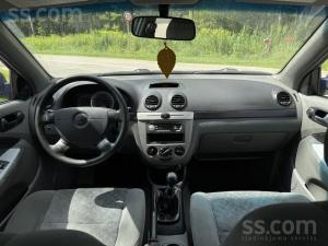 Blue Chevrolet Lacetti 2005 in Jelgava, with an engine capacity of 1.40 L and mileage of 306 thousand km for 1025 €, photo 6 on AUTOMOTO.COM.LV