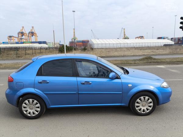 Blue Chevrolet Lacetti 2008 in Klaipeda, with an engine capacity of 2.00 L and mileage of 214 thousand km for 1500 €, photo 3 on AUTOMOTO.COM.LV