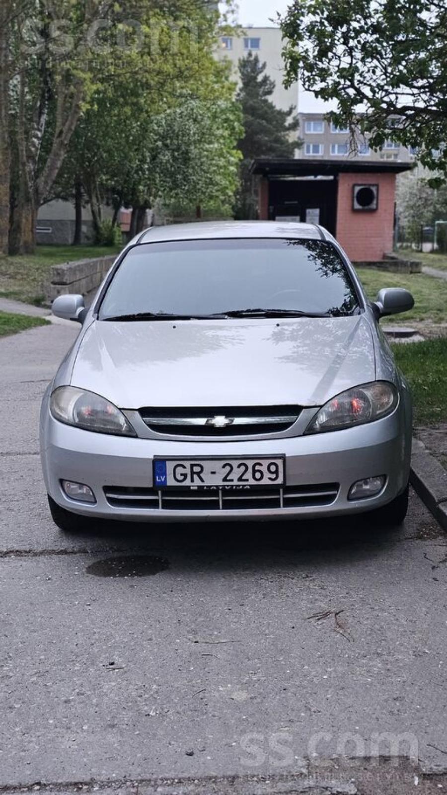 Pelēks Chevrolet Lacetti 2007 Liepāja, ar dzinēja tilpumu 1.60 L un nobraukumu 259 tūkst. km par 975 €, foto 4 vietnē AUTOMOTO.COM.LV