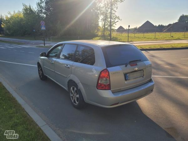 Grey Chevrolet Lacetti 2007 in Vilnius, with an engine capacity of 1.60 L and mileage of 150 thousand km for 550 €, photo 4 on AUTOMOTO.COM.LV
