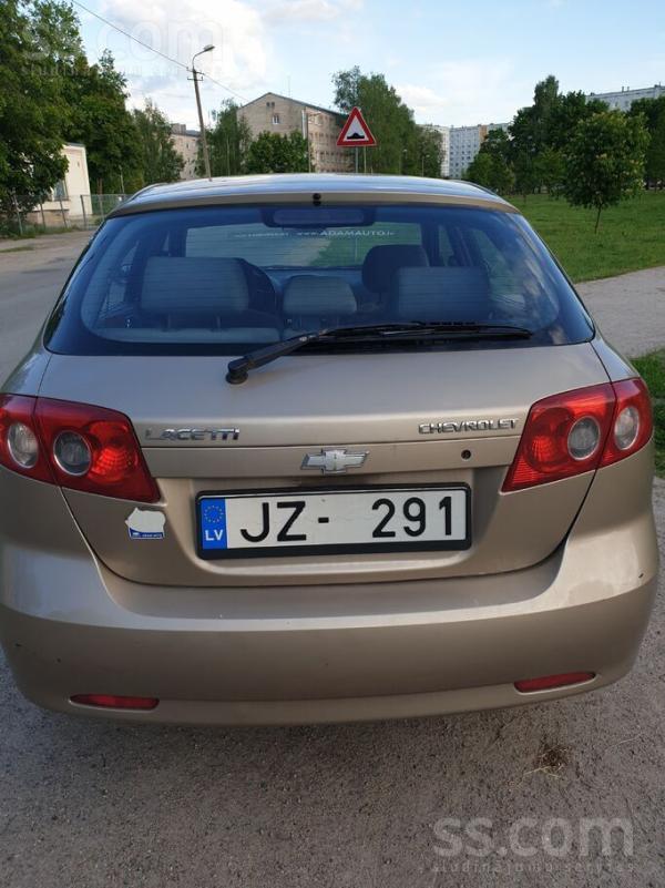 Chevrolet Lacetti 2005 in Riga, with an engine capacity of 1.60 L and mileage of 245 thousand km for 475 €, photo 2 on AUTOMOTO.COM.LV
