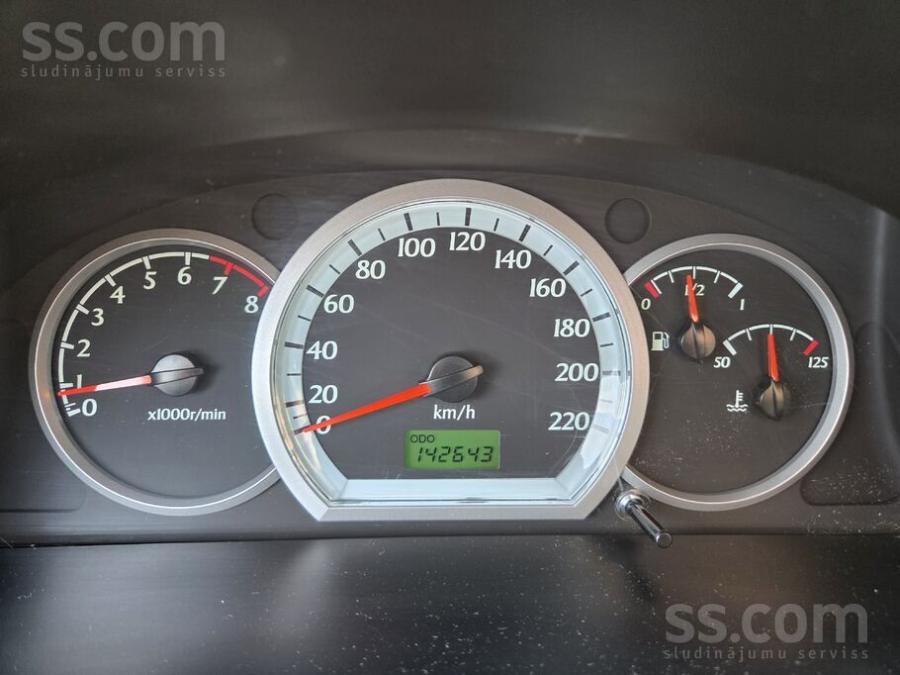 Red Chevrolet Lacetti 2008 in Riga, with an engine capacity of 1.80 L and mileage of 143 thousand km for 1350 €, photo 15 on AUTOMOTO.COM.LV