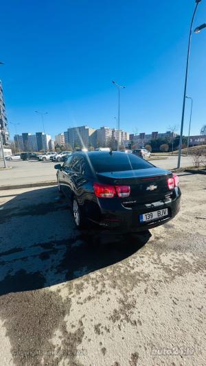 Black Chevrolet Malibu 2013 in Tallinn, with an engine capacity of 2.00 L and mileage of 125 thousand km for 7200 €, photo 4 on AUTOMOTO.COM.LV