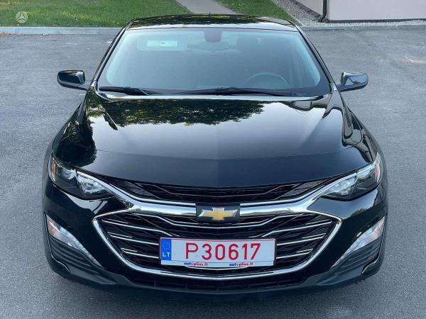 Black Chevrolet Malibu 2022 in Marijampole, with an engine capacity of 1.50 L and mileage of 91 thousand km for 14700 €, photo 1 on AUTOMOTO.COM.LV
