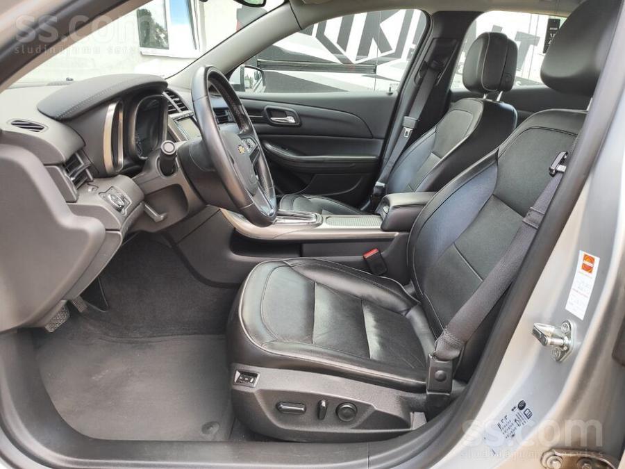 Pelēks Chevrolet Malibu 2012 Rīga, ar dzinēja tilpumu 2.40 L un nobraukumu 212 tūkst. km par 5900 €, foto 8 vietnē AUTOMOTO.COM.LV