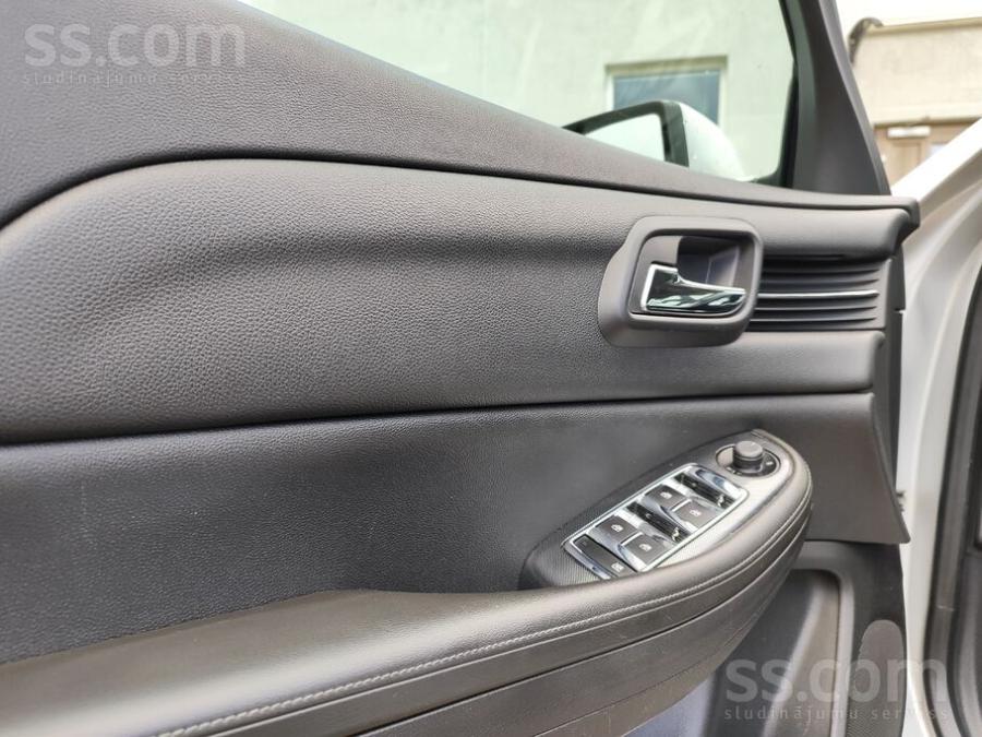 Pelēks Chevrolet Malibu 2012 Rīga, ar dzinēja tilpumu 2.40 L un nobraukumu 212 tūkst. km par 5900 €, foto 10 vietnē AUTOMOTO.COM.LV