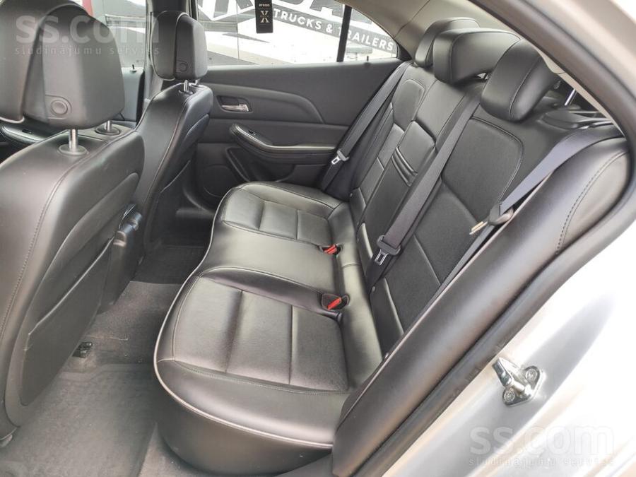 Pelēks Chevrolet Malibu 2012 Rīga, ar dzinēja tilpumu 2.40 L un nobraukumu 212 tūkst. km par 5900 €, foto 11 vietnē AUTOMOTO.COM.LV