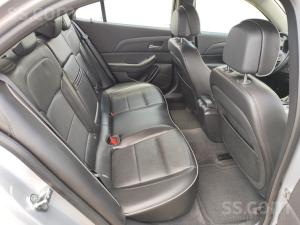 Pelēks Chevrolet Malibu 2012 Rīga, ar dzinēja tilpumu 2.40 L un nobraukumu 212 tūkst. km par 5900 €, foto 14 vietnē AUTOMOTO.COM.LV