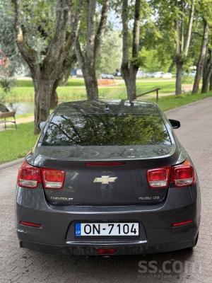 Grey Chevrolet Malibu 2012 in Kuldiga, with an engine capacity of 2.00 L and mileage of 252 thousand km for 6300 €, photo 7 on AUTOMOTO.COM.LV