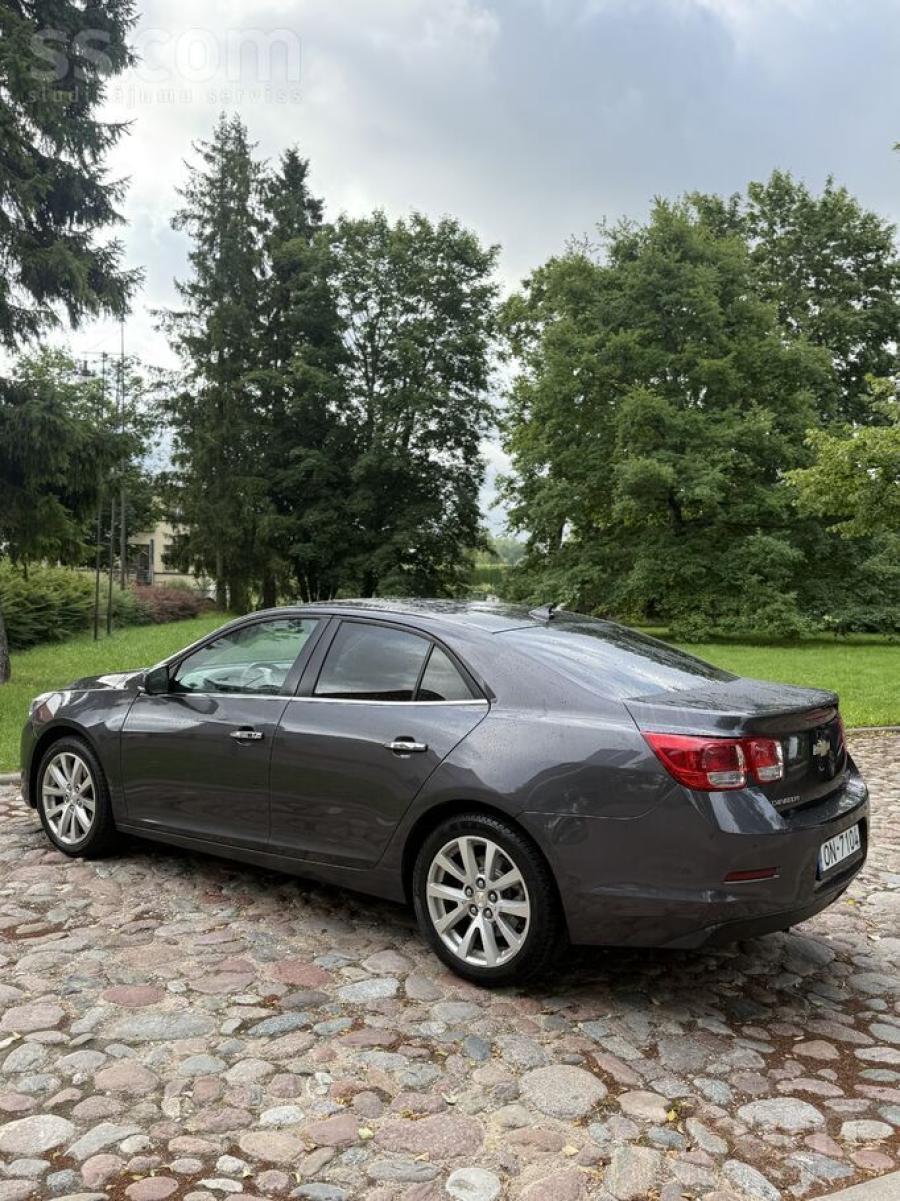 Grey Chevrolet Malibu 2012 in Kuldiga, with an engine capacity of 2.00 L and mileage of 252 thousand km for 6300 €, photo 9 on AUTOMOTO.COM.LV