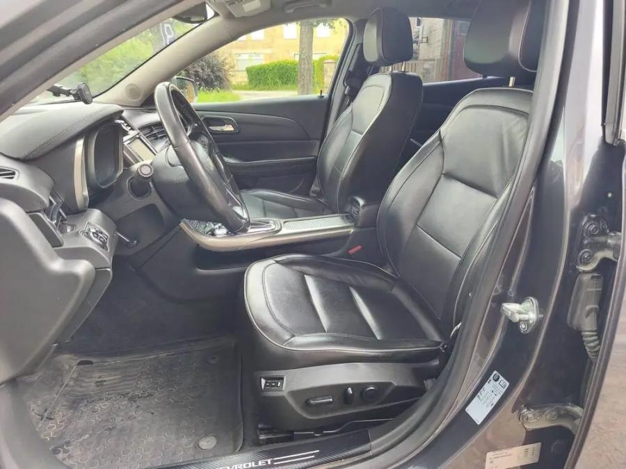 Grey Chevrolet Malibu 2013 in Jelgava, with an engine capacity of 2.00 L and mileage of 169 thousand km for 5590 €, photo 10 on AUTOMOTO.COM.LV