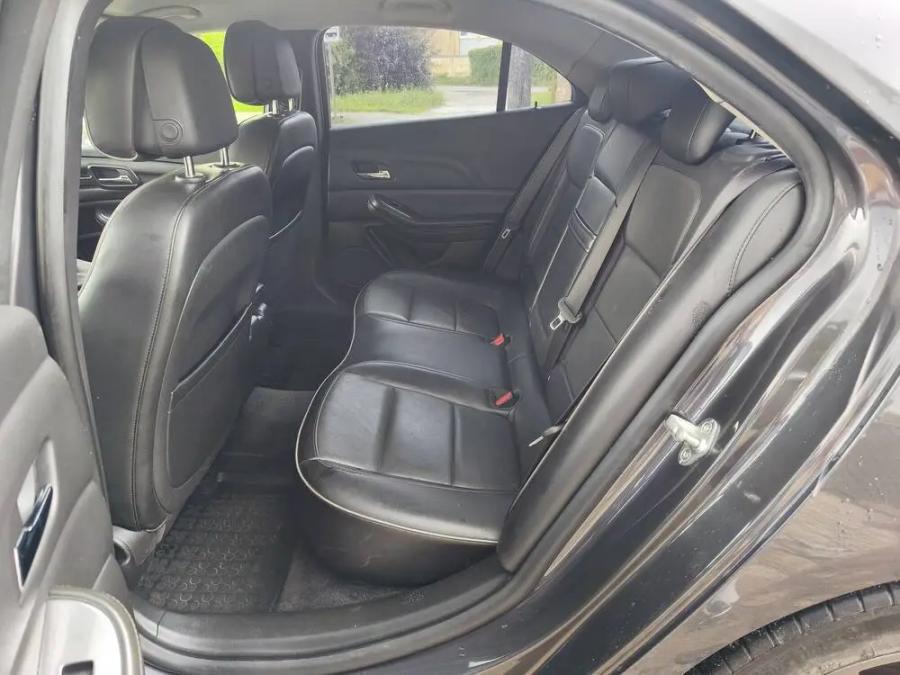 Grey Chevrolet Malibu 2013 in Jelgava, with an engine capacity of 2.00 L and mileage of 169 thousand km for 5590 €, photo 11 on AUTOMOTO.COM.LV
