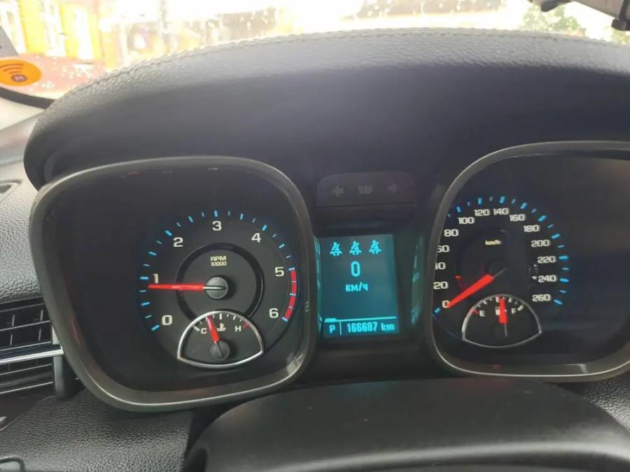 Grey Chevrolet Malibu 2013 in Jelgava, with an engine capacity of 2.00 L and mileage of 169 thousand km for 5590 €, photo 25 on AUTOMOTO.COM.LV