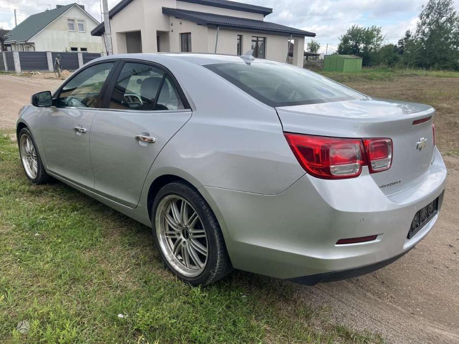 Pelēks Chevrolet Malibu 2014 Ukmergė, ar dzinēja tilpumu 1.96 L un nobraukumu 203 tūkst. km par 3950 €, foto 4 vietnē AUTOMOTO.COM.LV