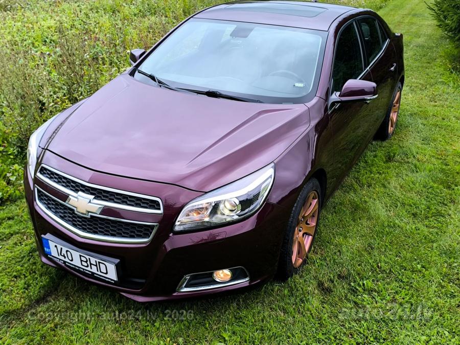 Red Chevrolet Malibu 2012 in Tallinn, with an engine capacity of 2.40 L and mileage of 140 thousand km for 11990 €, photo 8 on AUTOMOTO.COM.LV