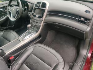 Red Chevrolet Malibu 2012 in Tallinn, with an engine capacity of 2.40 L and mileage of 140 thousand km for 11990 €, photo 13 on AUTOMOTO.COM.LV