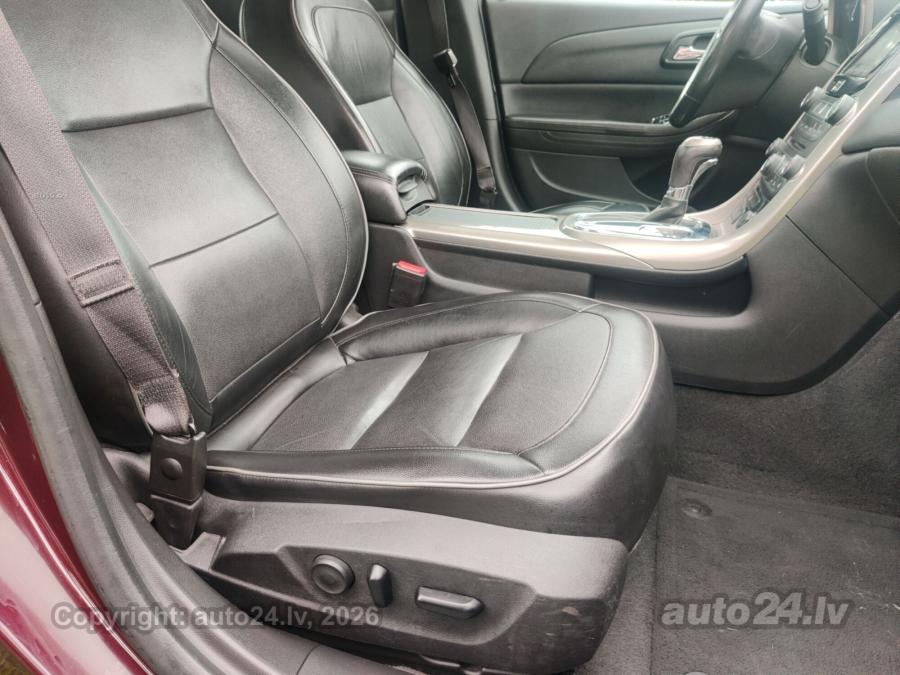Red Chevrolet Malibu 2012 in Tallinn, with an engine capacity of 2.40 L and mileage of 140 thousand km for 11990 €, photo 16 on AUTOMOTO.COM.LV