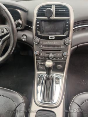 Red Chevrolet Malibu 2012 in Tallinn, with an engine capacity of 2.40 L and mileage of 140 thousand km for 11990 €, photo 21 on AUTOMOTO.COM.LV