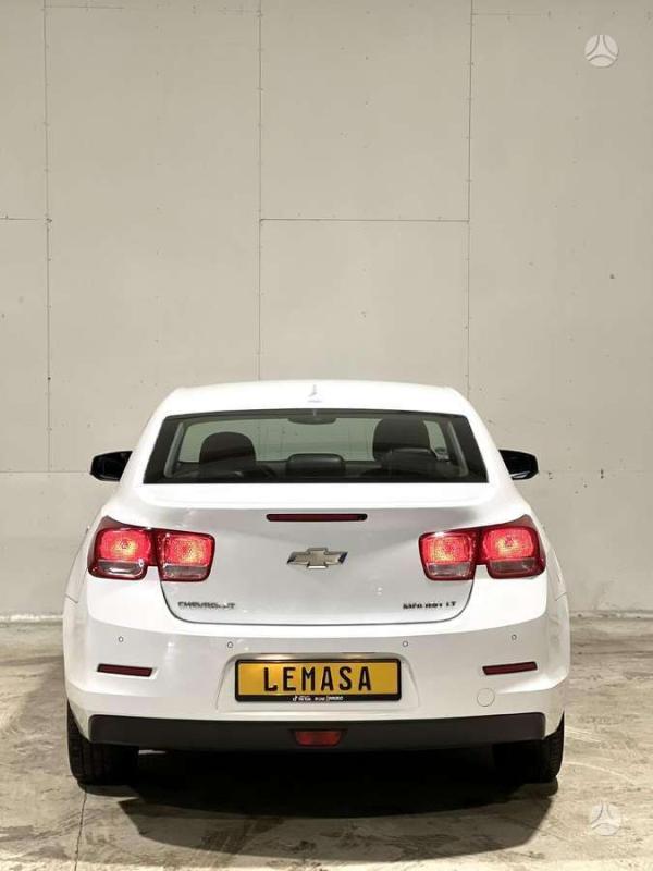 Balts Chevrolet Malibu 2013 Klaipėda, ar dzinēja tilpumu 1.96 L un nobraukumu 266 tūkst. km par 5999 €, foto 10 vietnē AUTOMOTO.COM.LV