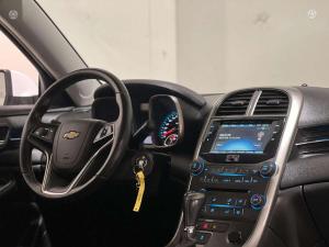 Balts Chevrolet Malibu 2013 Klaipėda, ar dzinēja tilpumu 1.96 L un nobraukumu 266 tūkst. km par 5999 €, foto 28 vietnē AUTOMOTO.COM.LV