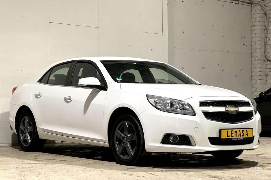 Balts Chevrolet Malibu 2013 Klaipėda, ar dzinēja tilpumu 1.96 L un nobraukumu 266 tūkst. km par 5999 €, foto 30 vietnē AUTOMOTO.COM.LV