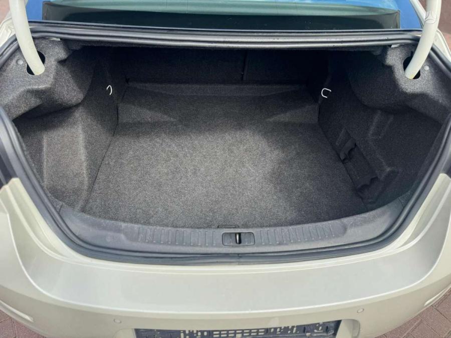 Balts Chevrolet Malibu 2013 Utena, ar dzinēja tilpumu 2.00 L un nobraukumu 114 tūkst. km par 5950 €, foto 10 vietnē AUTOMOTO.COM.LV
