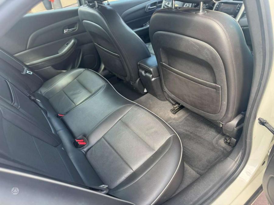 Balts Chevrolet Malibu 2013 Utena, ar dzinēja tilpumu 2.00 L un nobraukumu 114 tūkst. km par 5950 €, foto 15 vietnē AUTOMOTO.COM.LV