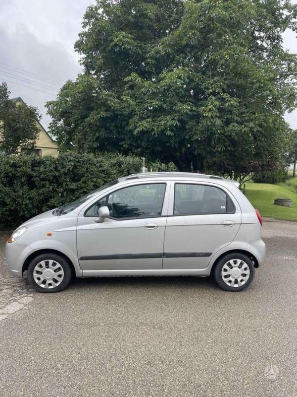 Grey Chevrolet Matiz 2005 in Kedainiai, with an engine capacity of 0.97 L and mileage of 153 thousand km for 999 €, photo 1 on AUTOMOTO.COM.LV