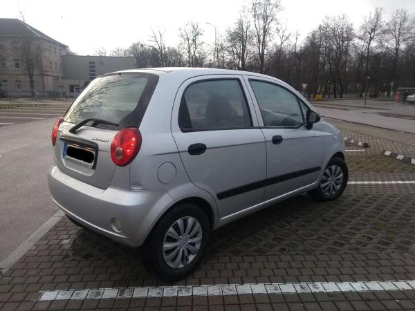 Grey Chevrolet Matiz 2010 in Vilkaviskis, with an engine capacity of 0.80 L and mileage of 140 thousand km for 1350 €, photo 5 on AUTOMOTO.COM.LV