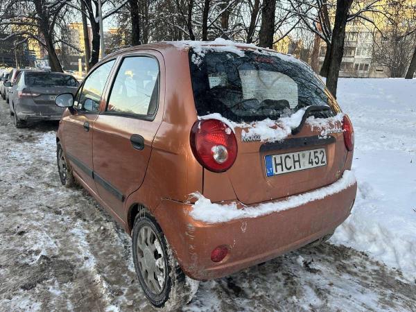 Dzeltens Chevrolet Matiz 2007 Viļņa, ar dzinēja tilpumu 1.00 L un nobraukumu 157 tūkst. km par 600 €, foto 4 vietnē AUTOMOTO.COM.LV
