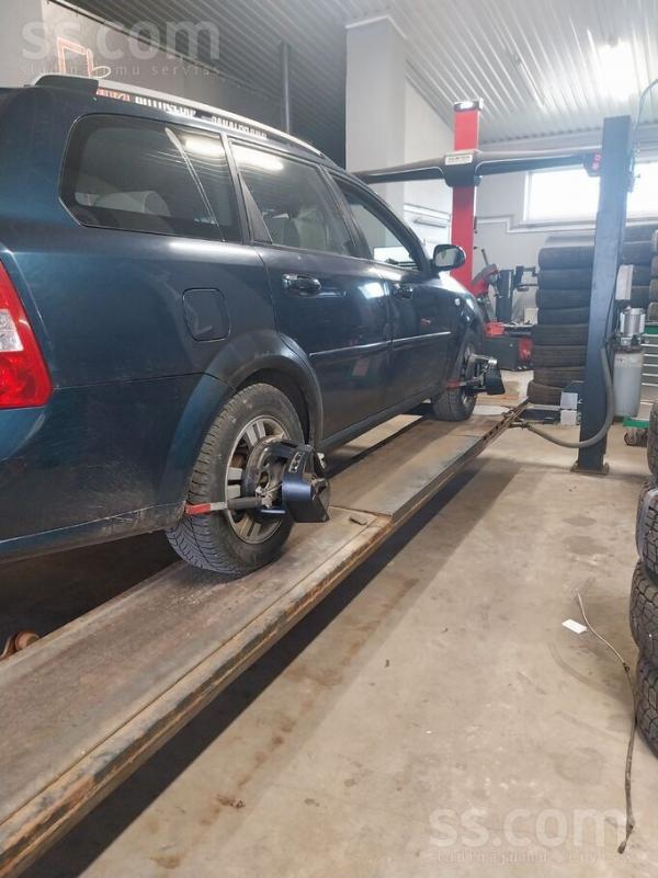 Zils Chevrolet Nubira 2007 Rēzekne, ar dzinēja tilpumu 2.00 L un nobraukumu 230 tūkst. km par 1100 €, foto 7 vietnē AUTOMOTO.COM.LV