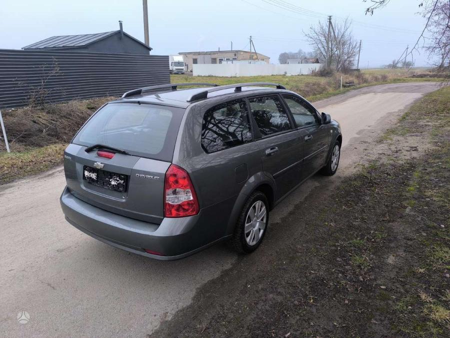 Серый Шевроле Нубира 2011 в Мариямполе, объемом двигателя 1.60 л и пробегом 238 тыс. км за 1999 €, фото 5 на AUTOMOTO.COM.LV