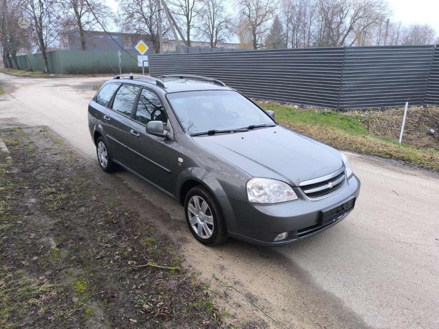 Серый Шевроле Нубира 2011 в Мариямполе, объемом двигателя 1.60 л и пробегом 238 тыс. км за 1999 €, фото 7 на AUTOMOTO.COM.LV