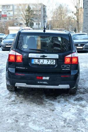 Black Chevrolet Orlando 2012 in Kaunas, with an engine capacity of 2.00 L and mileage of 266 thousand km for 4500 €, photo 2 on AUTOMOTO.COM.LV
