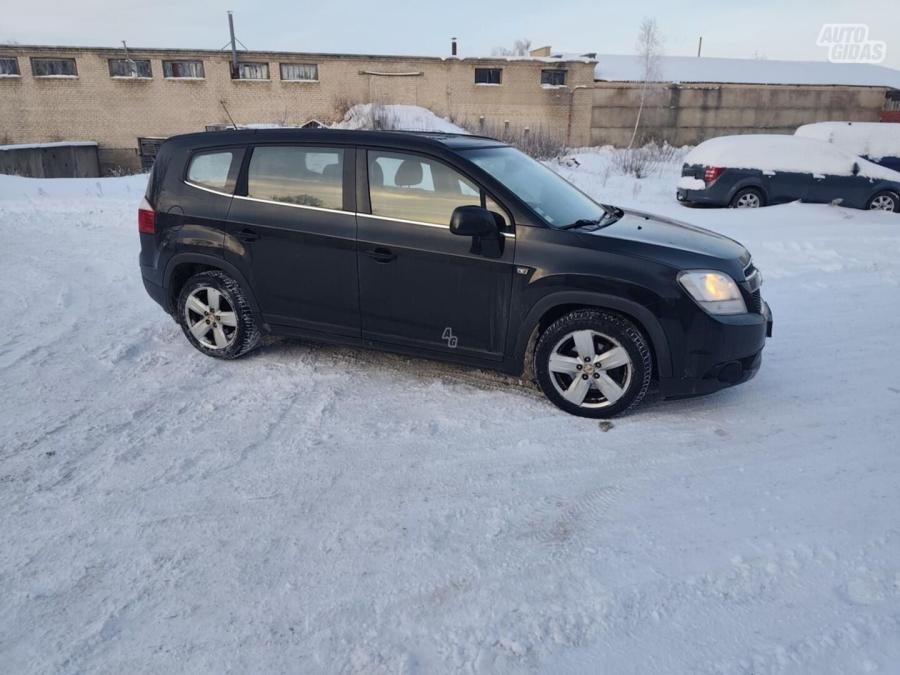 Melns Chevrolet Orlando 2013 Radviliškis, ar dzinēja tilpumu 2.00 L un nobraukumu 270 tūkst. km par 3400 €, foto 2 vietnē AUTOMOTO.COM.LV