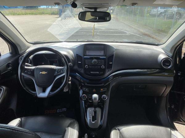 Black Chevrolet Orlando 2013 in Marijampole, with an engine capacity of 2.00 L and mileage of 226 thousand km for 3999 €, photo 9 on AUTOMOTO.COM.LV