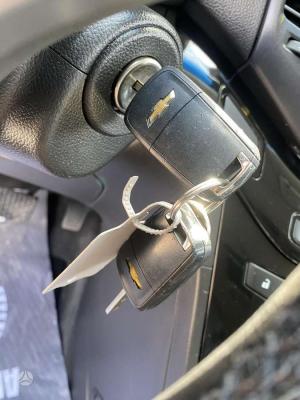 Melns Chevrolet Orlando 2013 Marijampole, ar dzinēja tilpumu 2.00 L un nobraukumu 226 tūkst. km par 3999 €, foto 17 vietnē AUTOMOTO.COM.LV