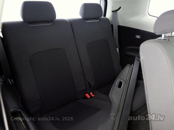 Black Chevrolet Orlando 2011 in Tallinn, with an engine capacity of 1.80 L and mileage of 279 thousand km for 2799 €, photo 8 on AUTOMOTO.COM.LV