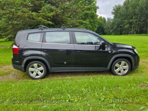 Black Chevrolet Orlando 2011 in Parnu, with an engine capacity of 2.00 L and mileage of 328 thousand km for 4790 €, photo 8 on AUTOMOTO.COM.LV