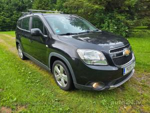 Black Chevrolet Orlando 2011 in Parnu, with an engine capacity of 2.00 L and mileage of 328 thousand km for 4790 €, photo 9 on AUTOMOTO.COM.LV