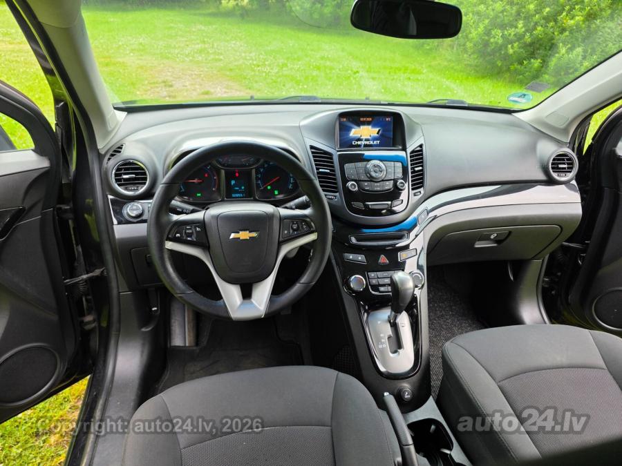 Black Chevrolet Orlando 2011 in Parnu, with an engine capacity of 2.00 L and mileage of 328 thousand km for 4790 €, photo 20 on AUTOMOTO.COM.LV