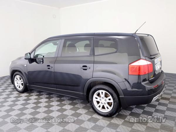 Chevrolet Orlando 2012 in Tallinn on AUTOMOTO.COM.LV Black Chevrolet Orlando 2012 in Tallinn, with an engine capacity of 2.00 L and mileage of 334 thousand km for 2799 €, photo 5 on AUTOMOTO.COM.LV